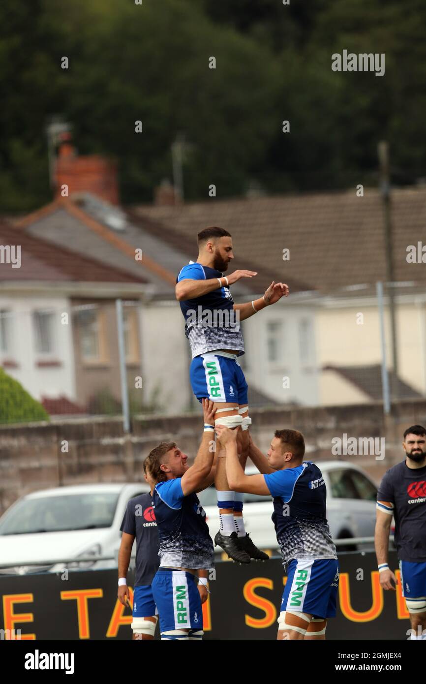 Bridgend ravens hi-res stock photography and images - Alamy