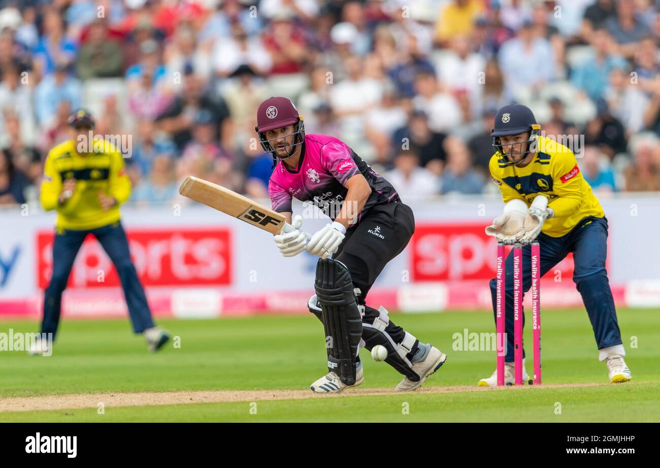Lewis gregory cricket hi-res stock photography and images - Alamy