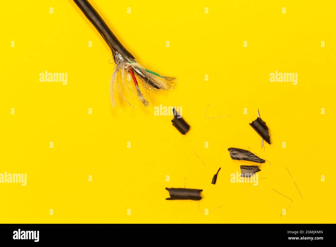 Gnaw or cut out Damaged peripheral wire cable ,trouble connection ...