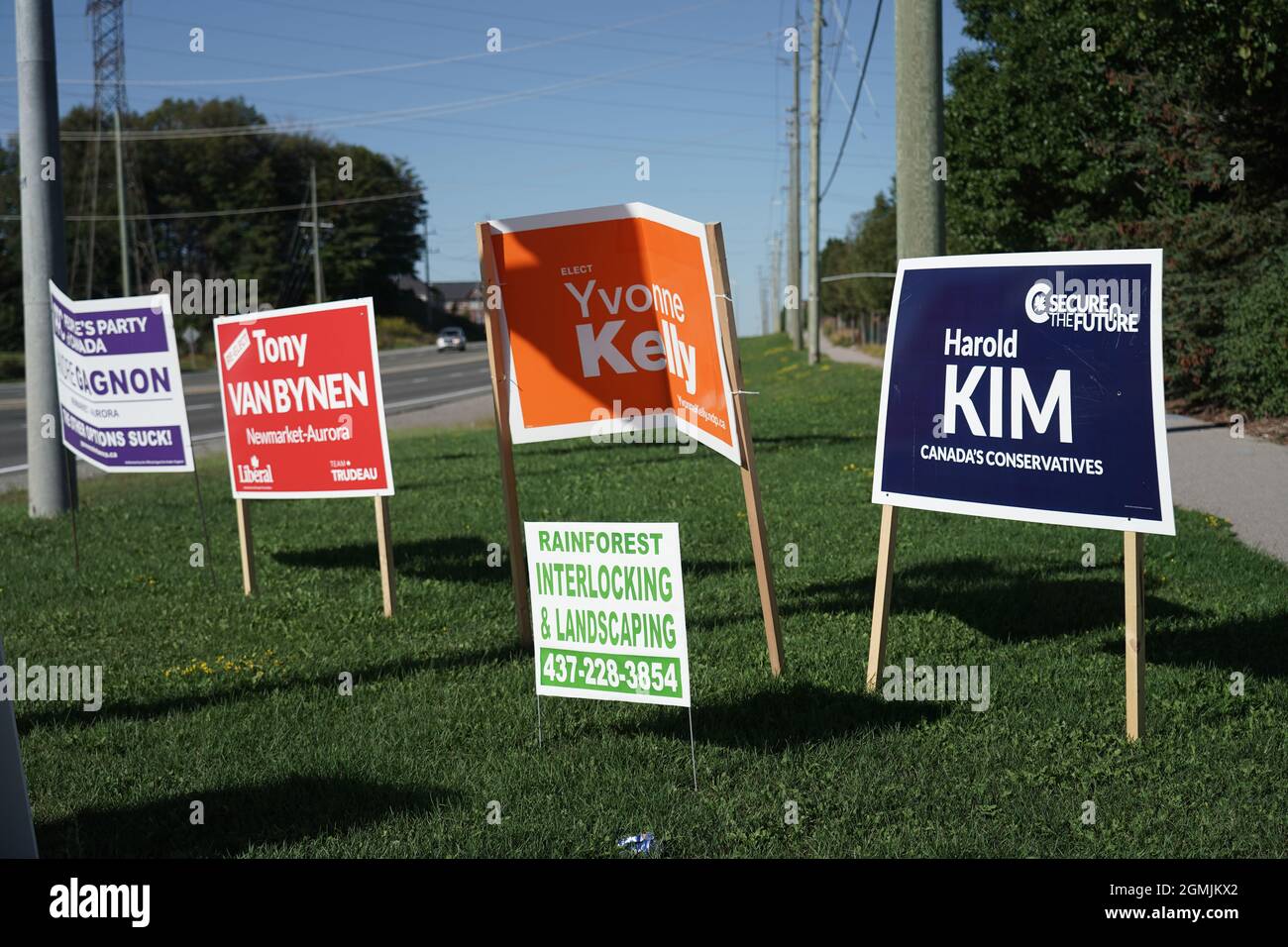 Canada election signs hi-res stock photography and images - Alamy