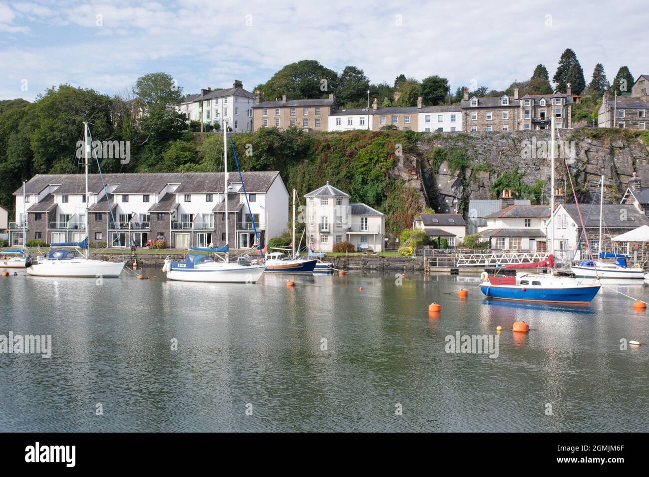 Porthmadog hi-res stock photography and images - Alamy
