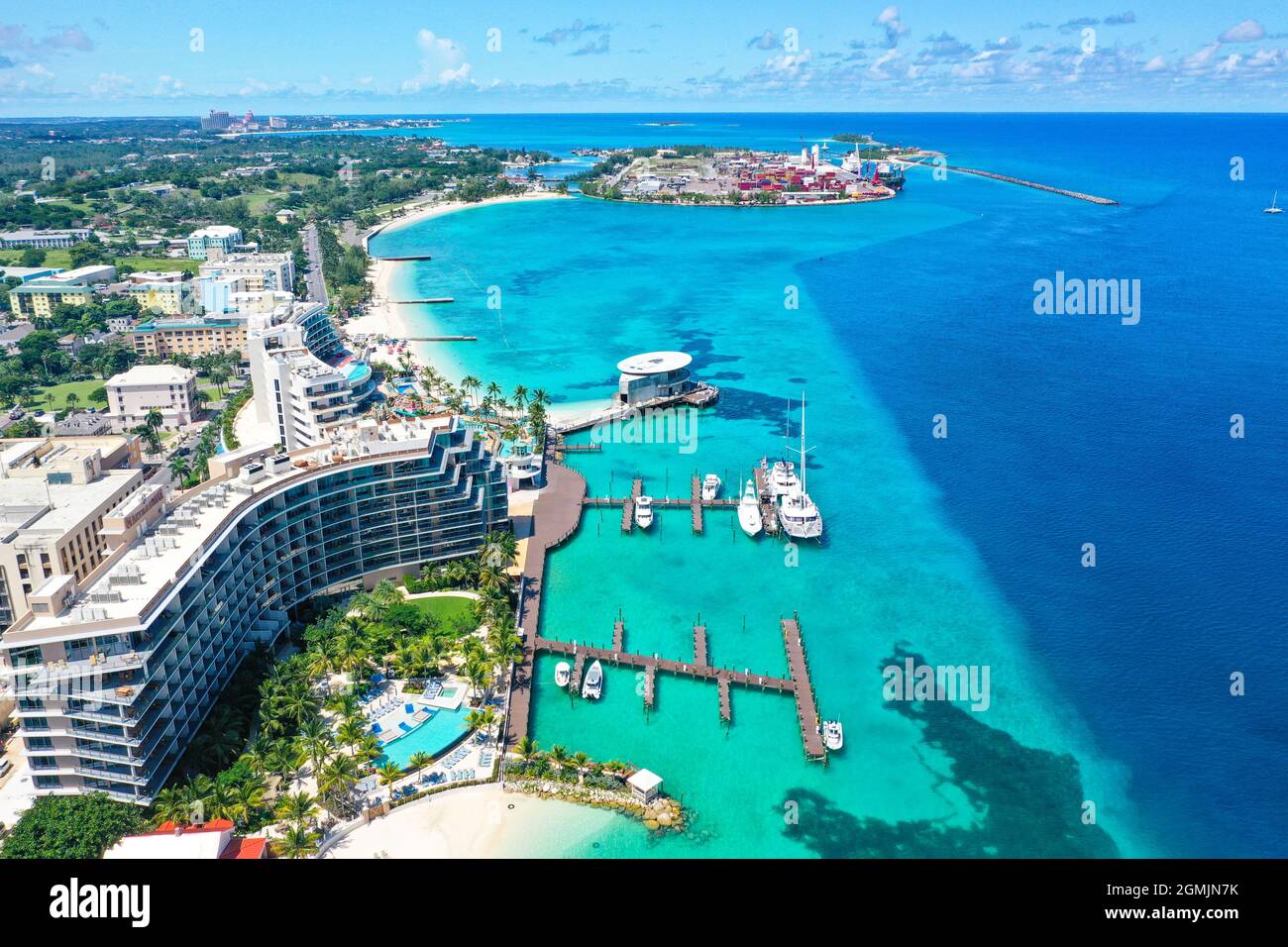 Beautiful Summer in Nassau, Bahamas (Photo Credit: Marty Jean-Louis ...