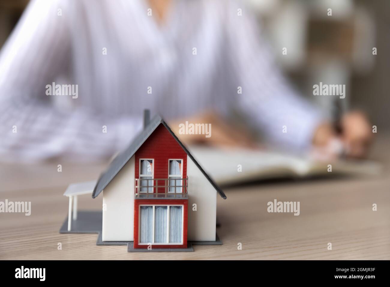 Close up house model hi-res stock photography and images - Alamy