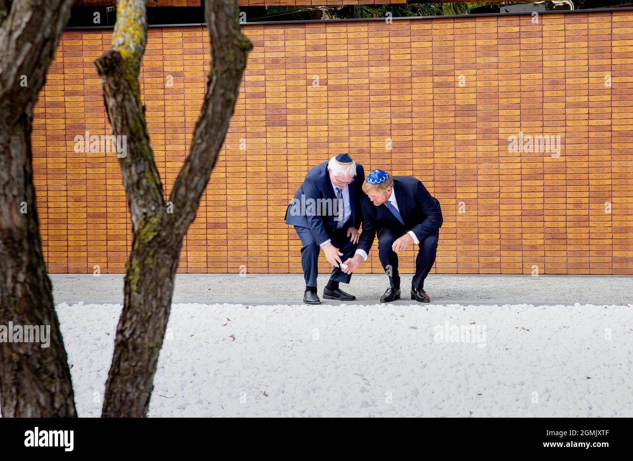 King Willem-Alexander of the Netherlands reveals National Holocaust ...