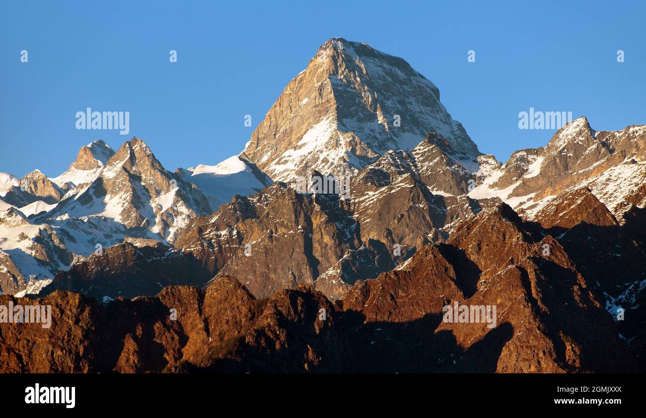 Himalaya, evening panoramic view of Indian Himalayas, great Himalayan range, Uttarakhand India ...