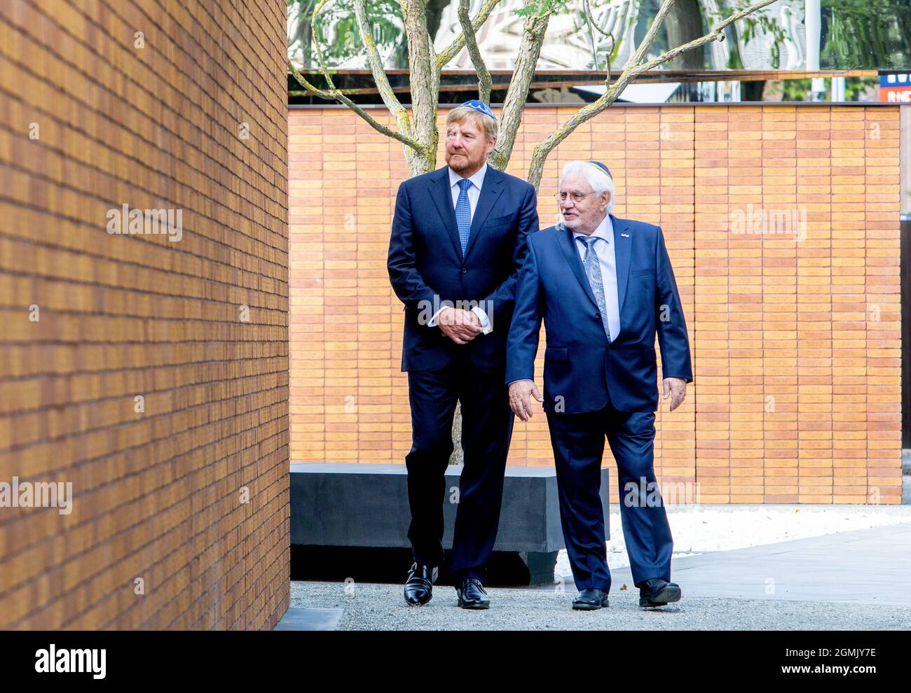 King Willem-Alexander of the Netherlands reveals National Holocaust ...