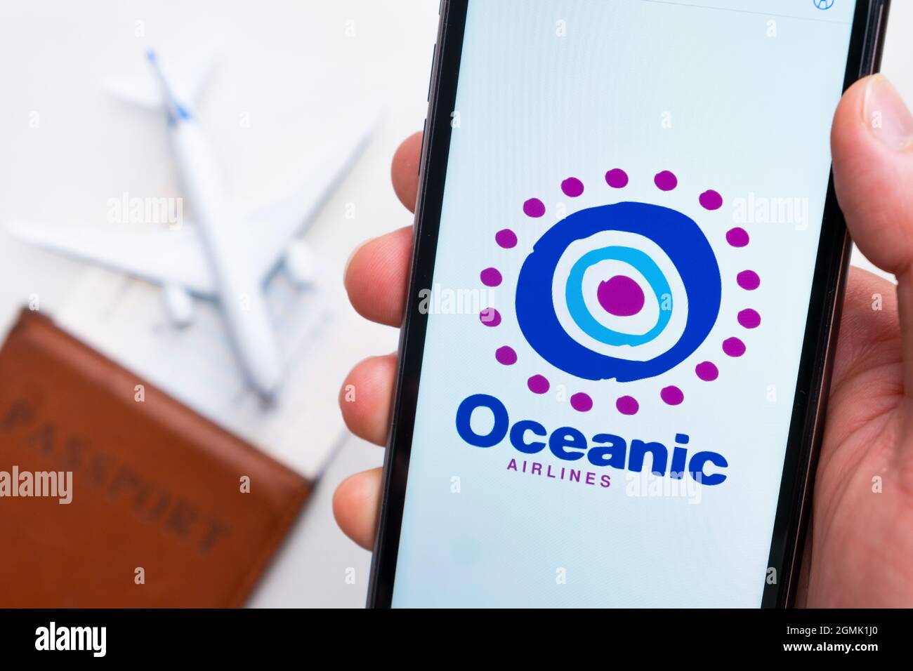 Airlines logo hi-res stock photography and images - Alamy