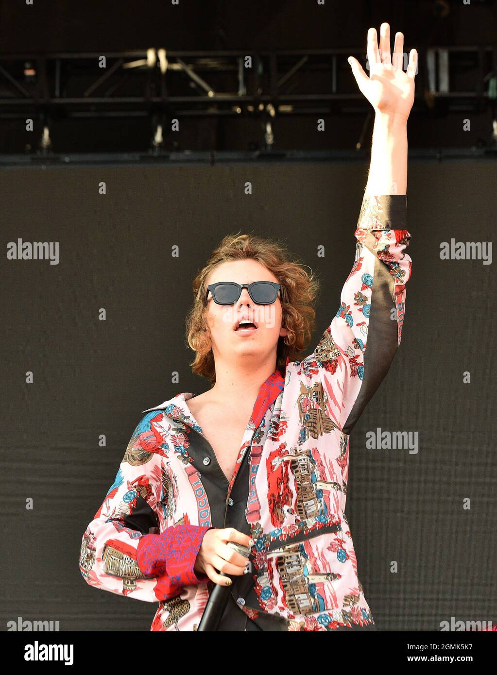 The kid laroi on stage hi-res stock photography and images - Alamy