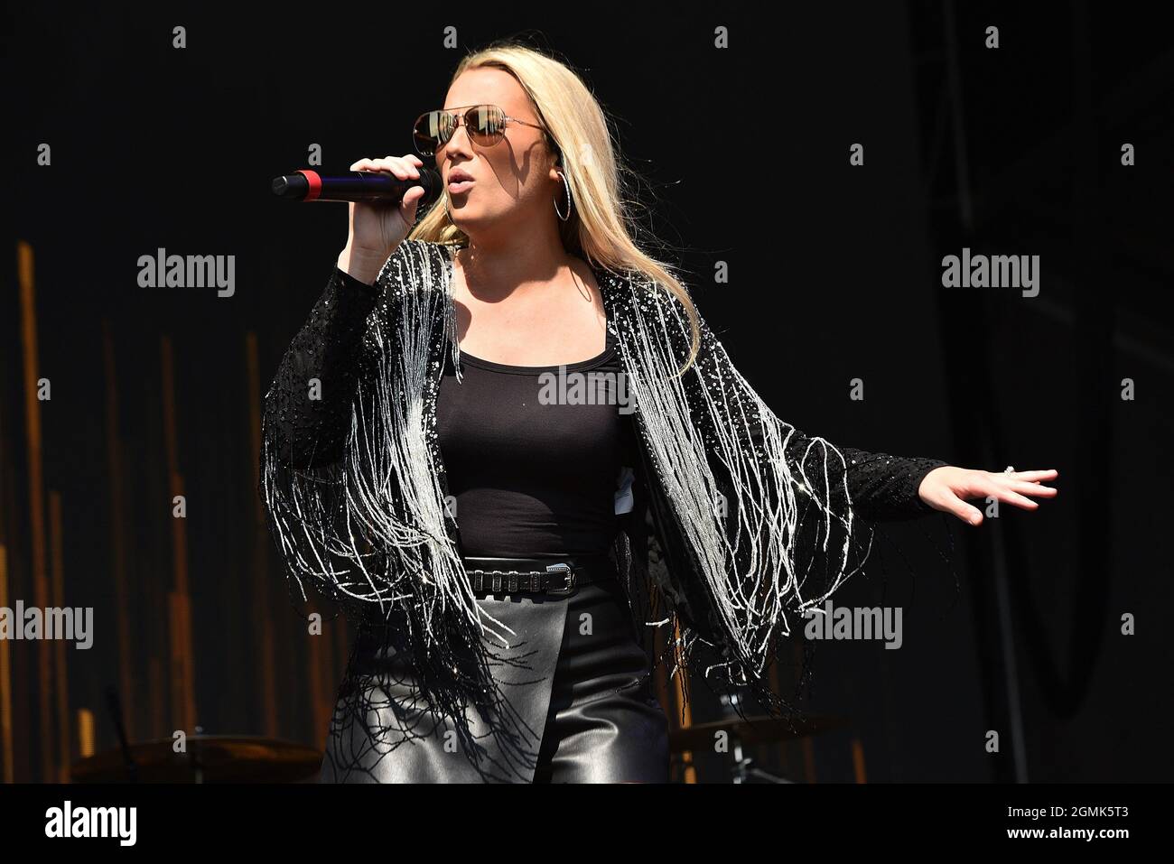 Las Vegas, USA. 18th Sep, 2021. Gabby Barrett performs on the Daytime ...