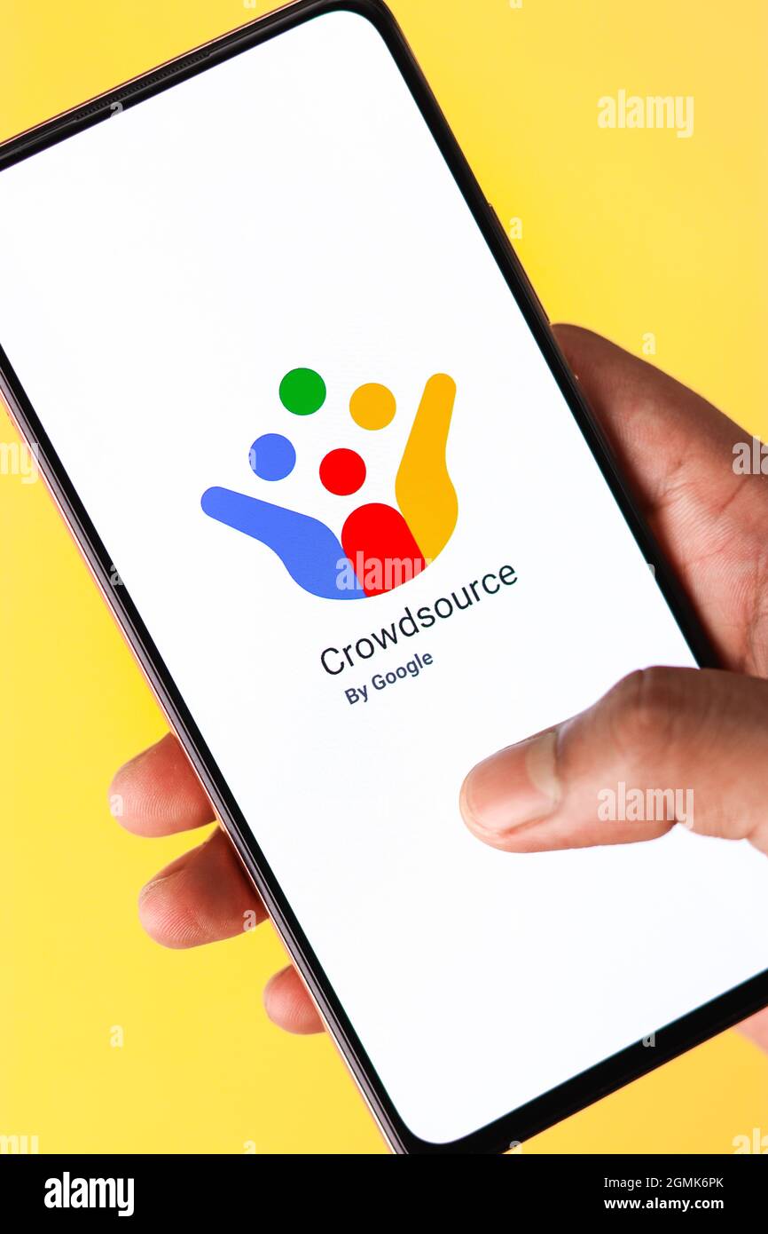 Crowdsource logo hi-res stock photography and images - Alamy