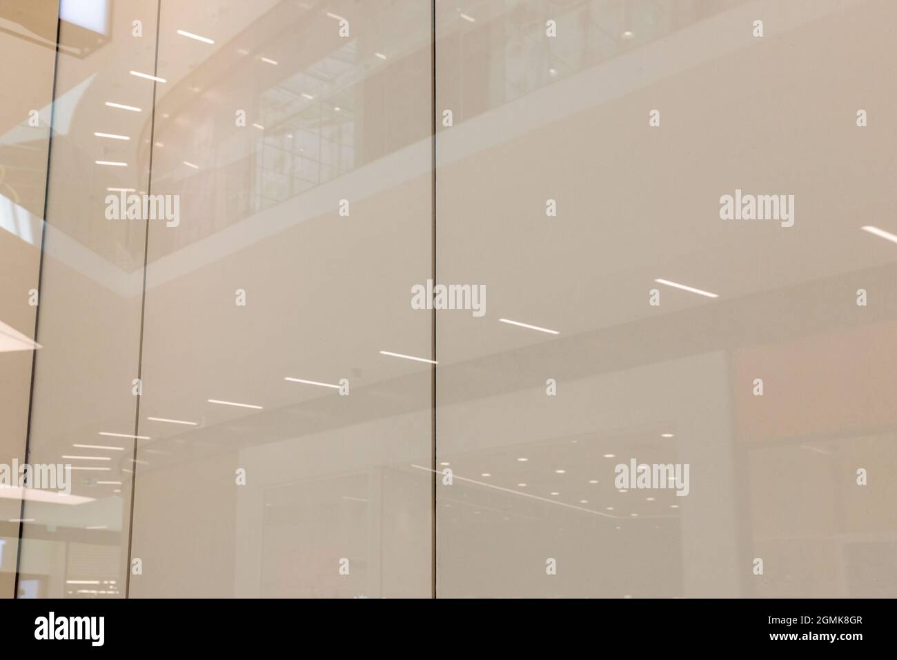 Shopping logo hi-res stock photography and images - Alamy