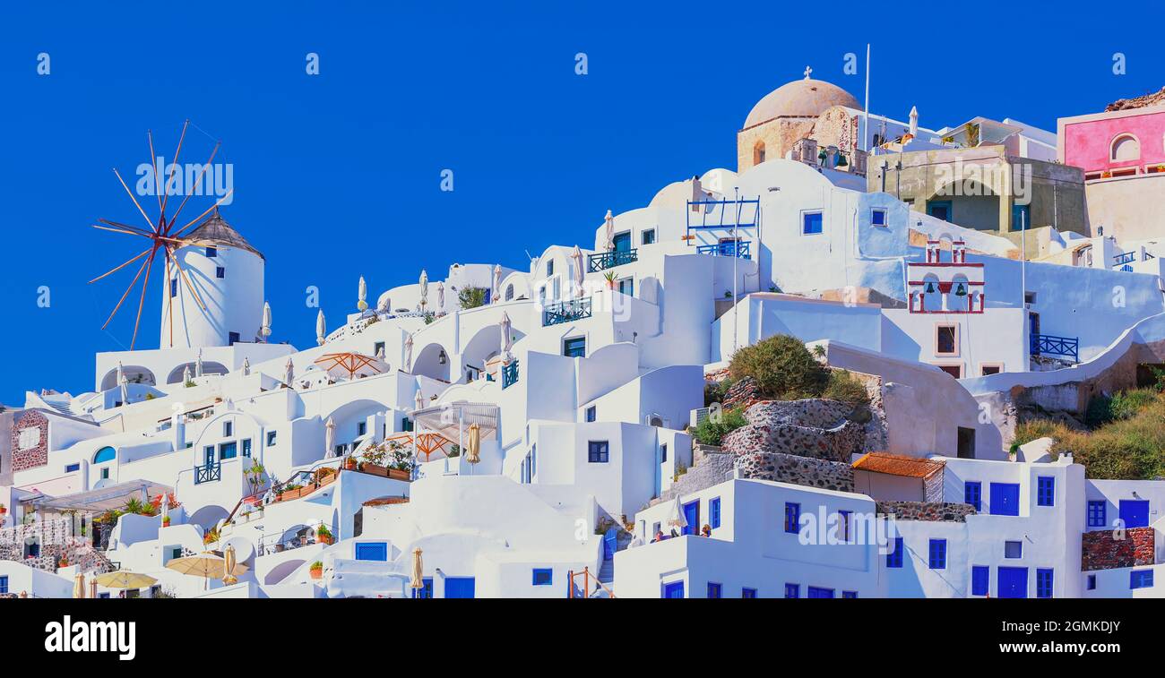 Oia village, Oia, Santorini, Cyclades Islands, Greece Stock Photo - Alamy