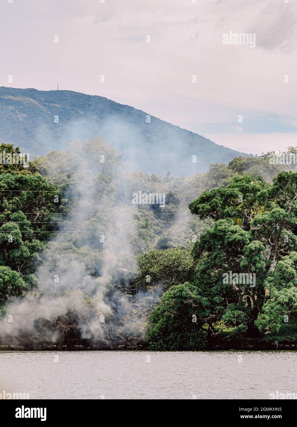 Smoke rising from water hi-res stock photography and images - Alamy