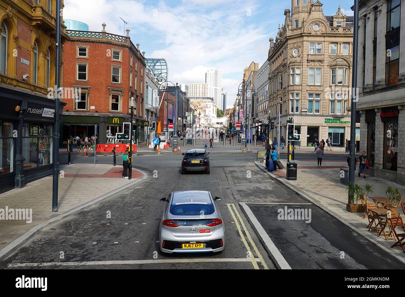Leeds city double decker hi-res stock photography and images - Alamy