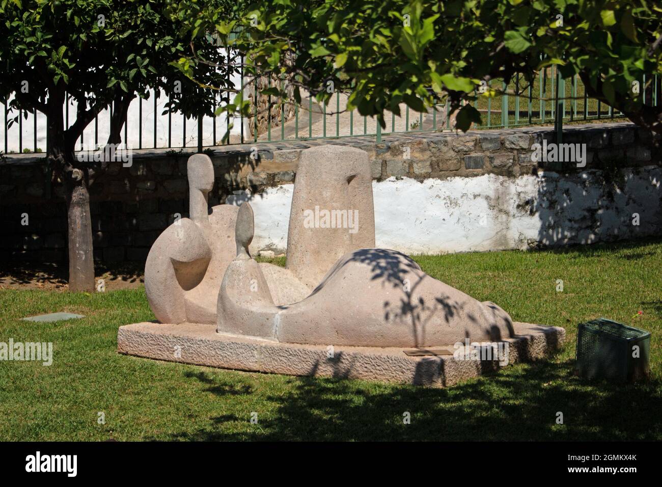 Pueblo statue hi-res stock photography and images - Alamy