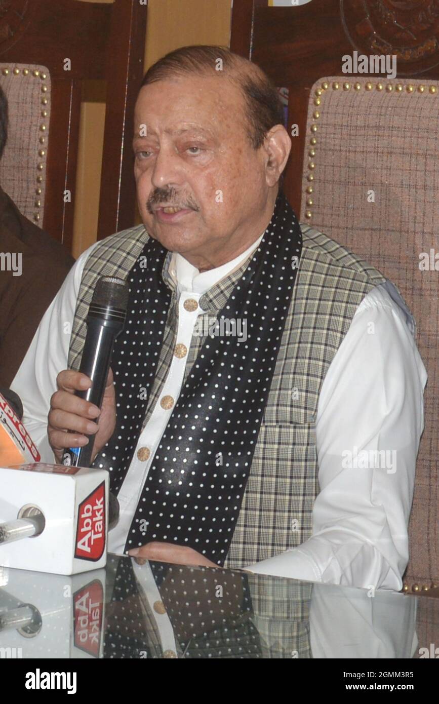 Rana sultan hi-res stock photography and images - Alamy