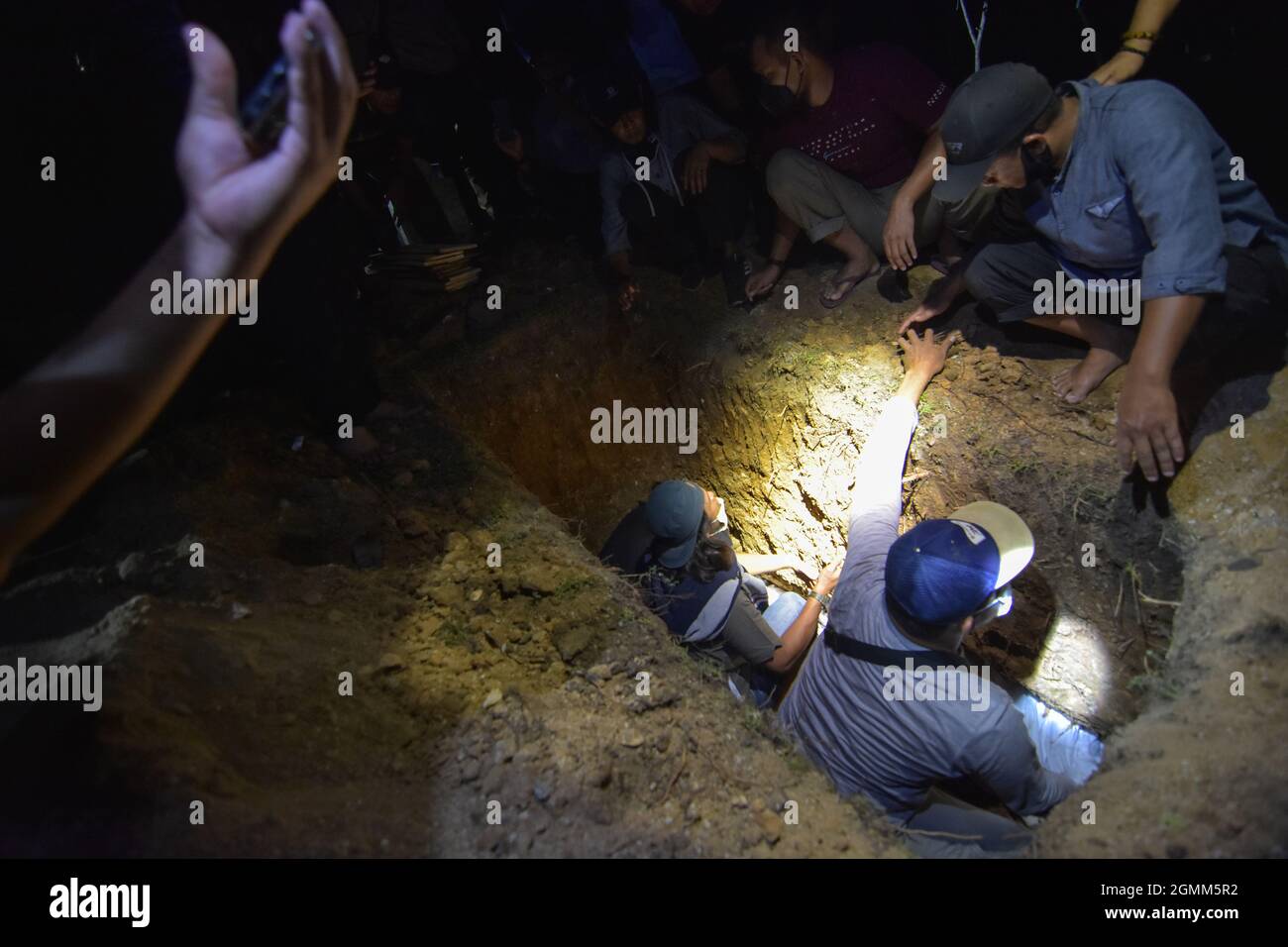 Islam afiliate hi-res stock photography and images - Alamy