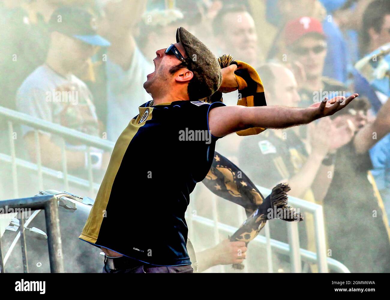 Against ppl hi-res stock photography and images - Alamy