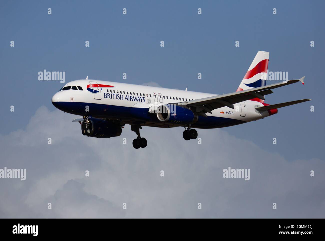 British airways world cargo hi-res stock photography and images - Alamy