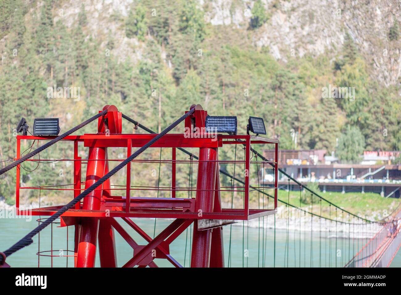 Forest rope bridge hike hi-res stock photography and images - Alamy