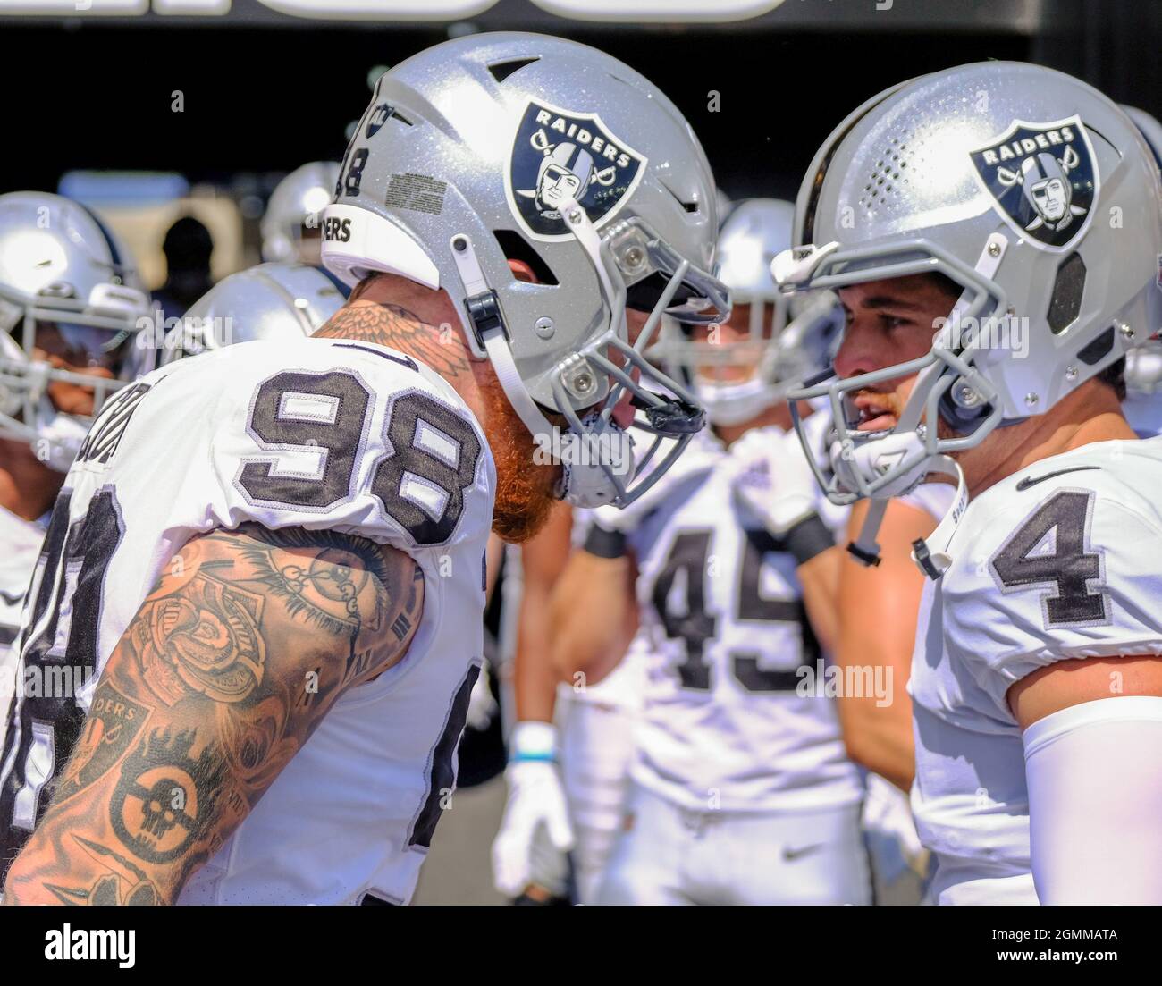 Maxx crosby hi-res stock photography and images - Alamy