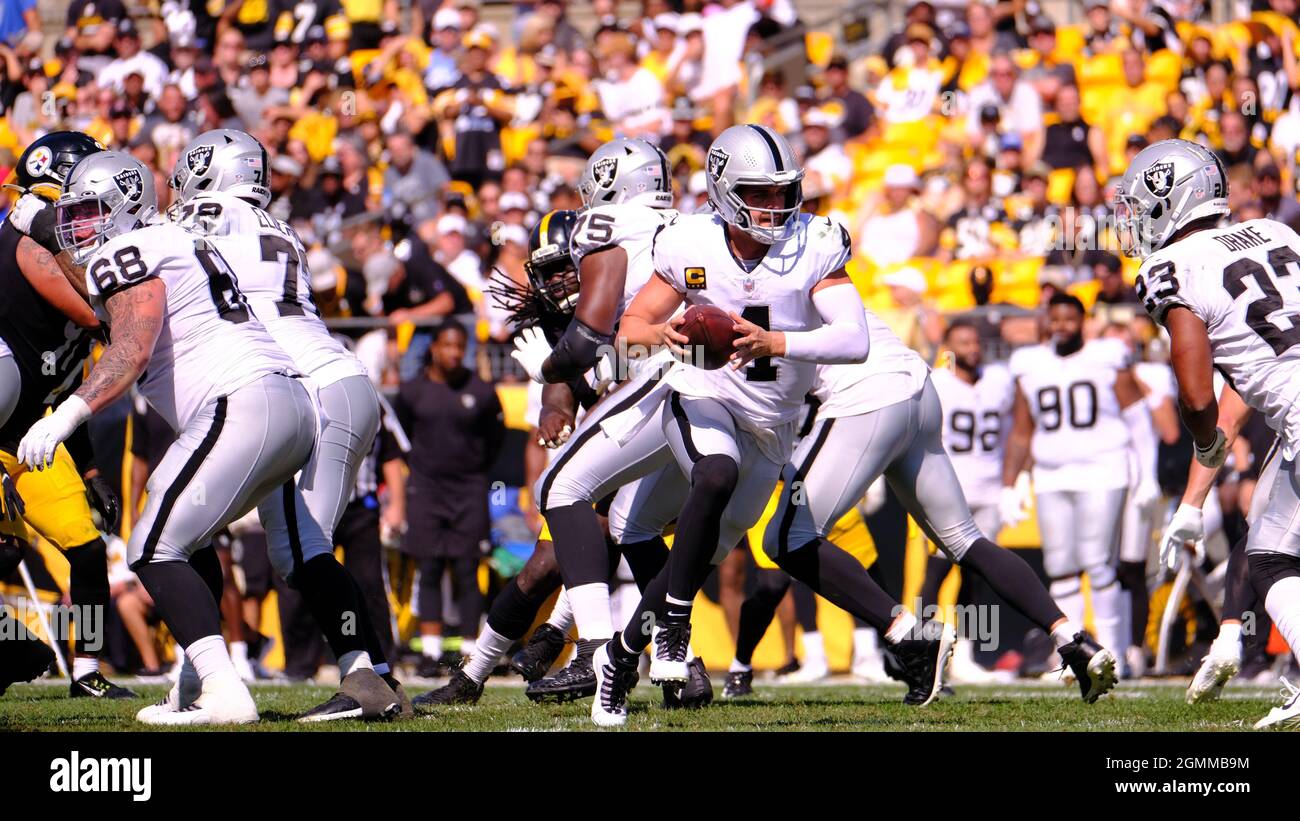September 19th, 2021: Derek Carr #4 during the Pittsburgh Steelers vs ...