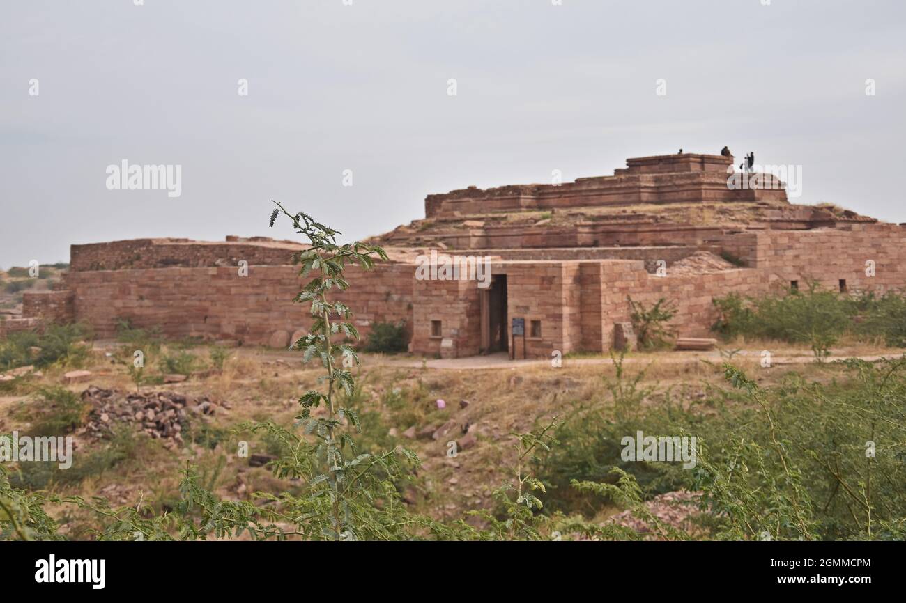 ruins of mandore fort jodhpur rajasthan india Stock Photo - Alamy
