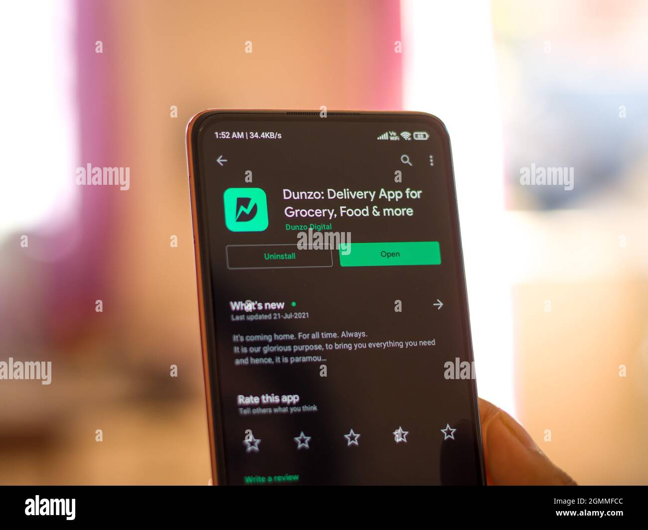 Dunzo logo hi-res stock photography and images - Alamy