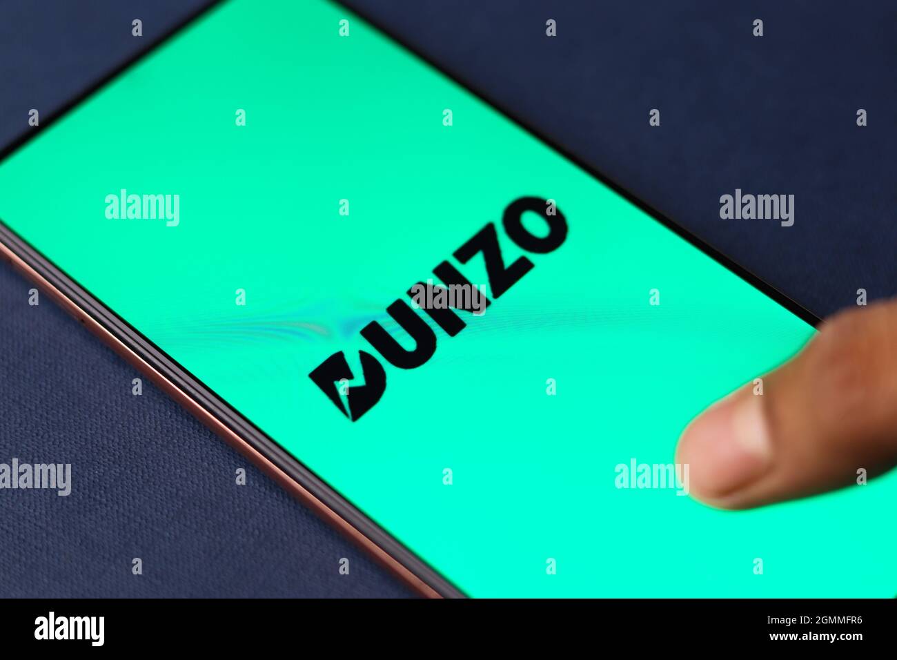 West Bangal, India - August 21, 2021 : Dunzo logo on phone screen stock ...