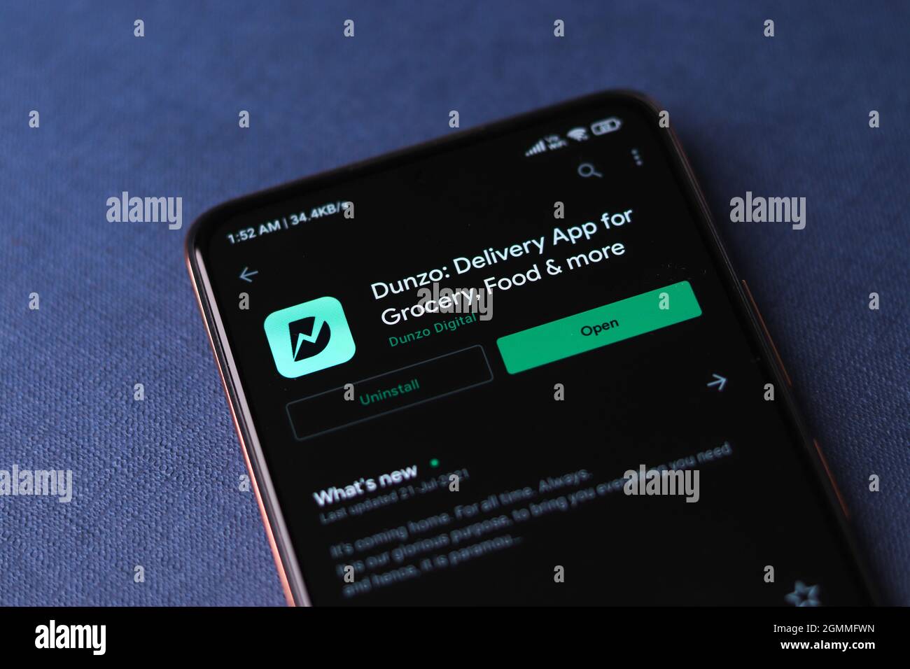 Dunzo logo hi-res stock photography and images - Alamy