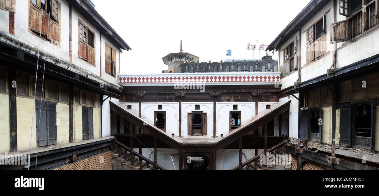 Bhide wada hi-res stock photography and images - Alamy