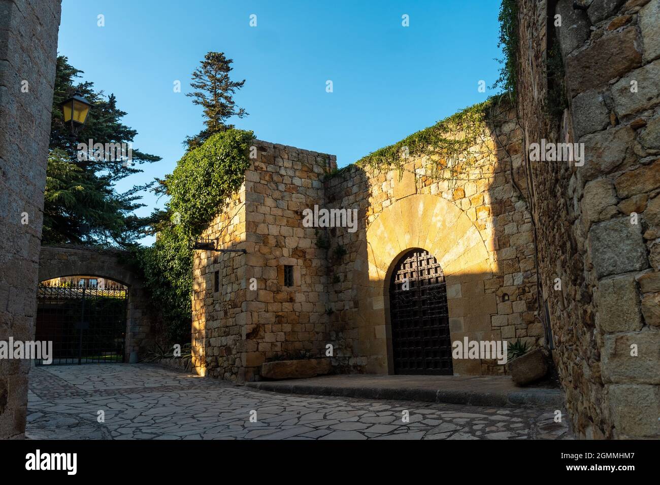 Old streets and buildings of the historic center of Girona, Spain Stock ...