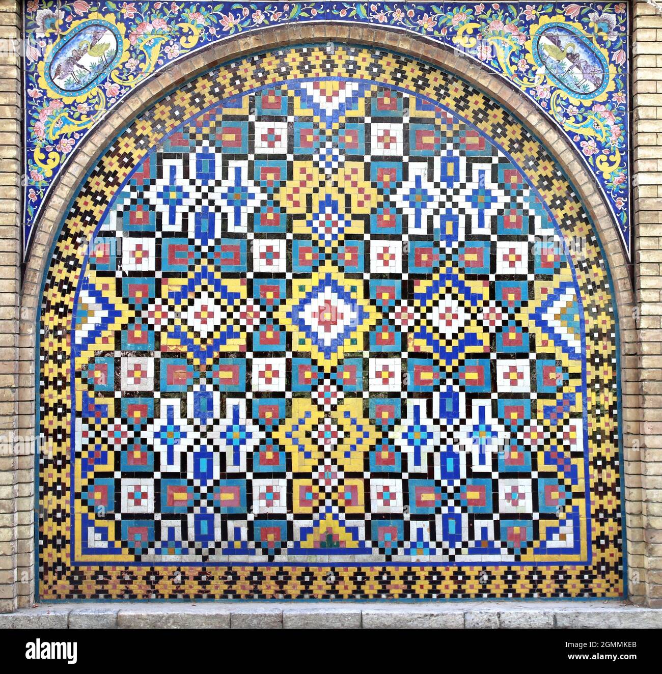 Tehran arch hi-res stock photography and images - Alamy