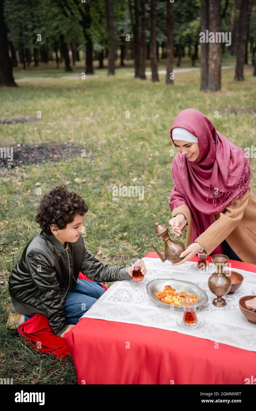 Woman fruits autumn hi-res stock photography and images - Alamy