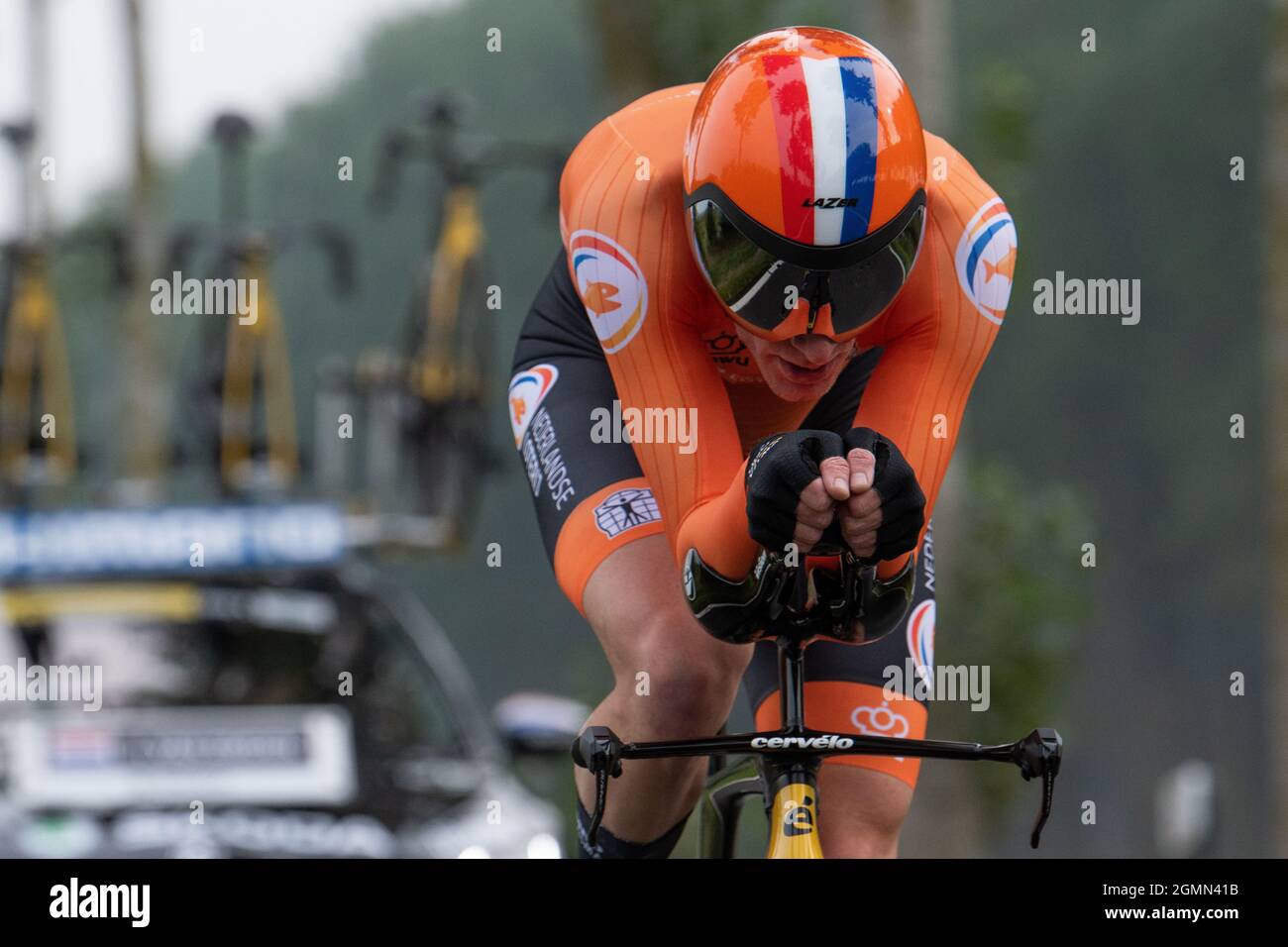Jos van Emden competes in the UCI Road World Championships Elite Men ...