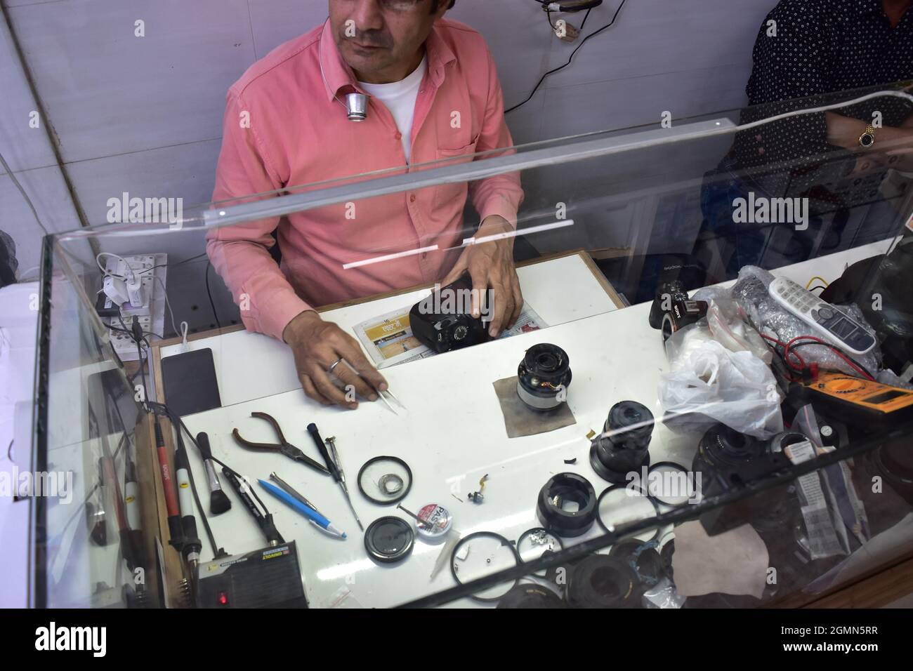 Photographic workshop hi-res stock photography and images - Alamy