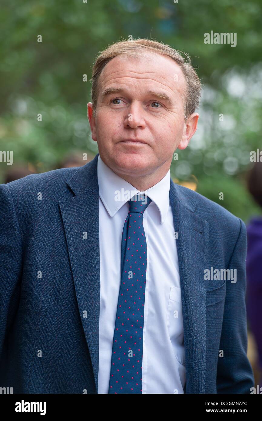 Lord benyon hi-res stock photography and images - Alamy