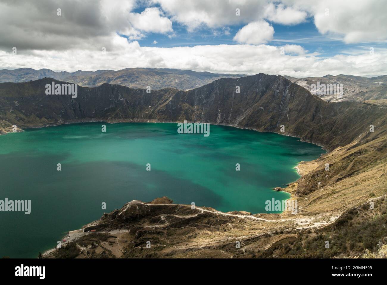 Crater lake Laguna Quilotoa, Ecuador Stock Photo - Alamy