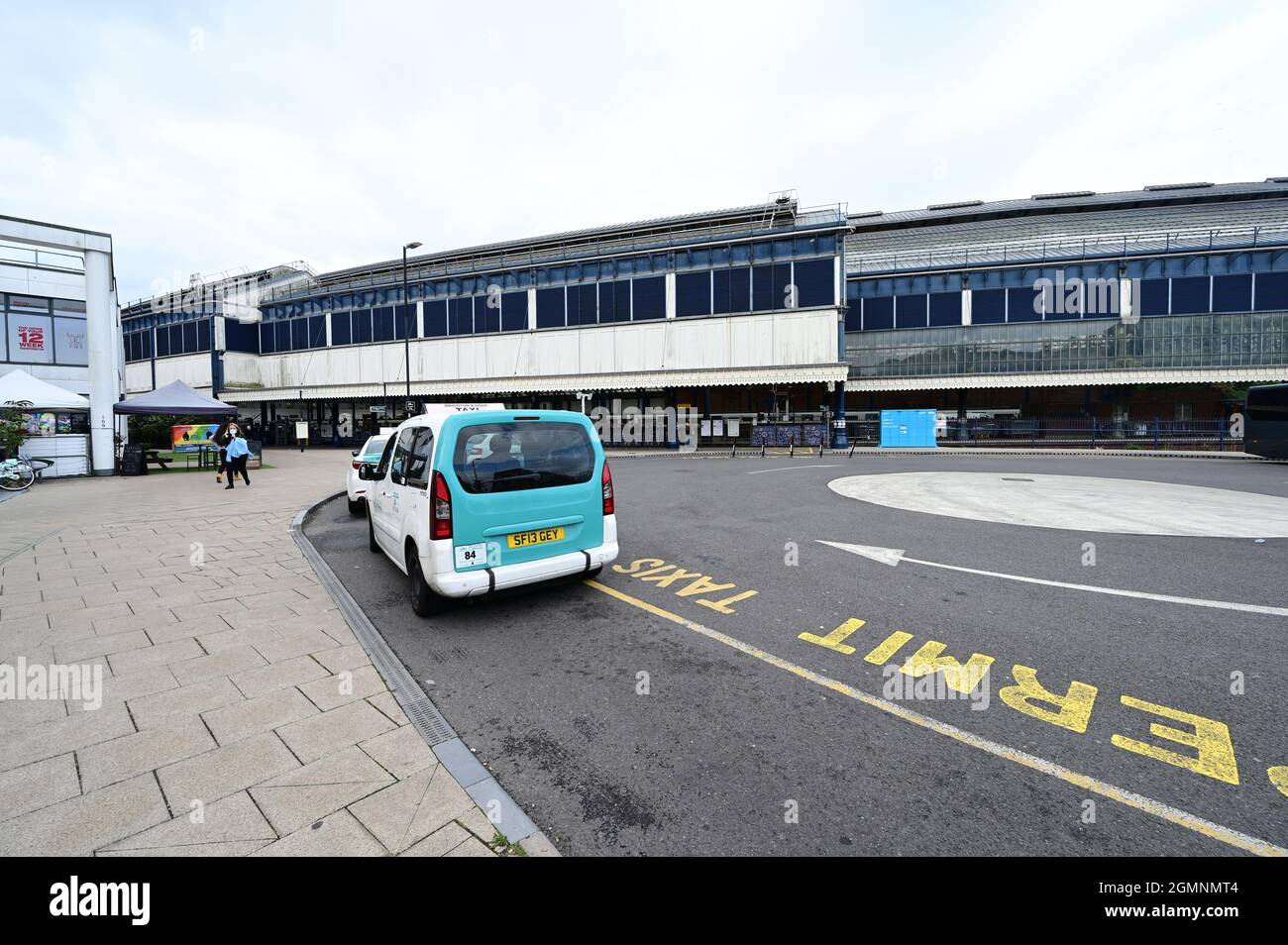 Brighton taxi hi-res stock photography and images - Alamy