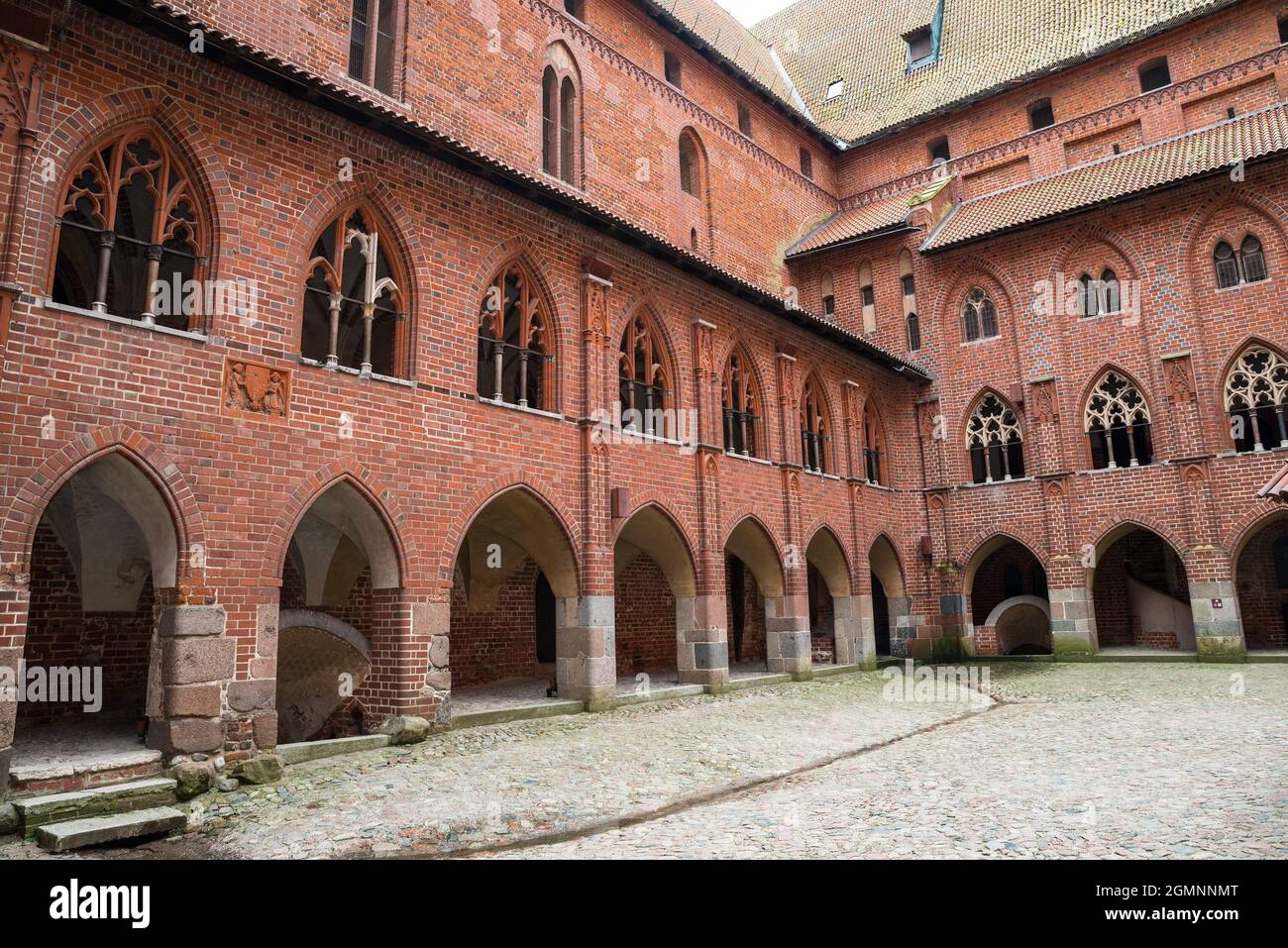 Teutonic castle (14th century) in Malbork, Poland Stock Photo - Alamy
