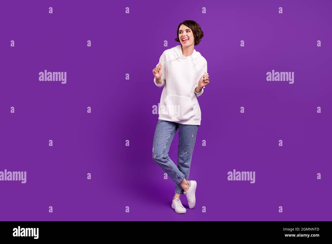 Full length body size photo girl smiling in casual clothes looking ...