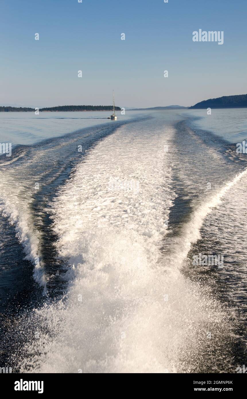 boat ride off vancouver island in Canada Stock Photo - Alamy
