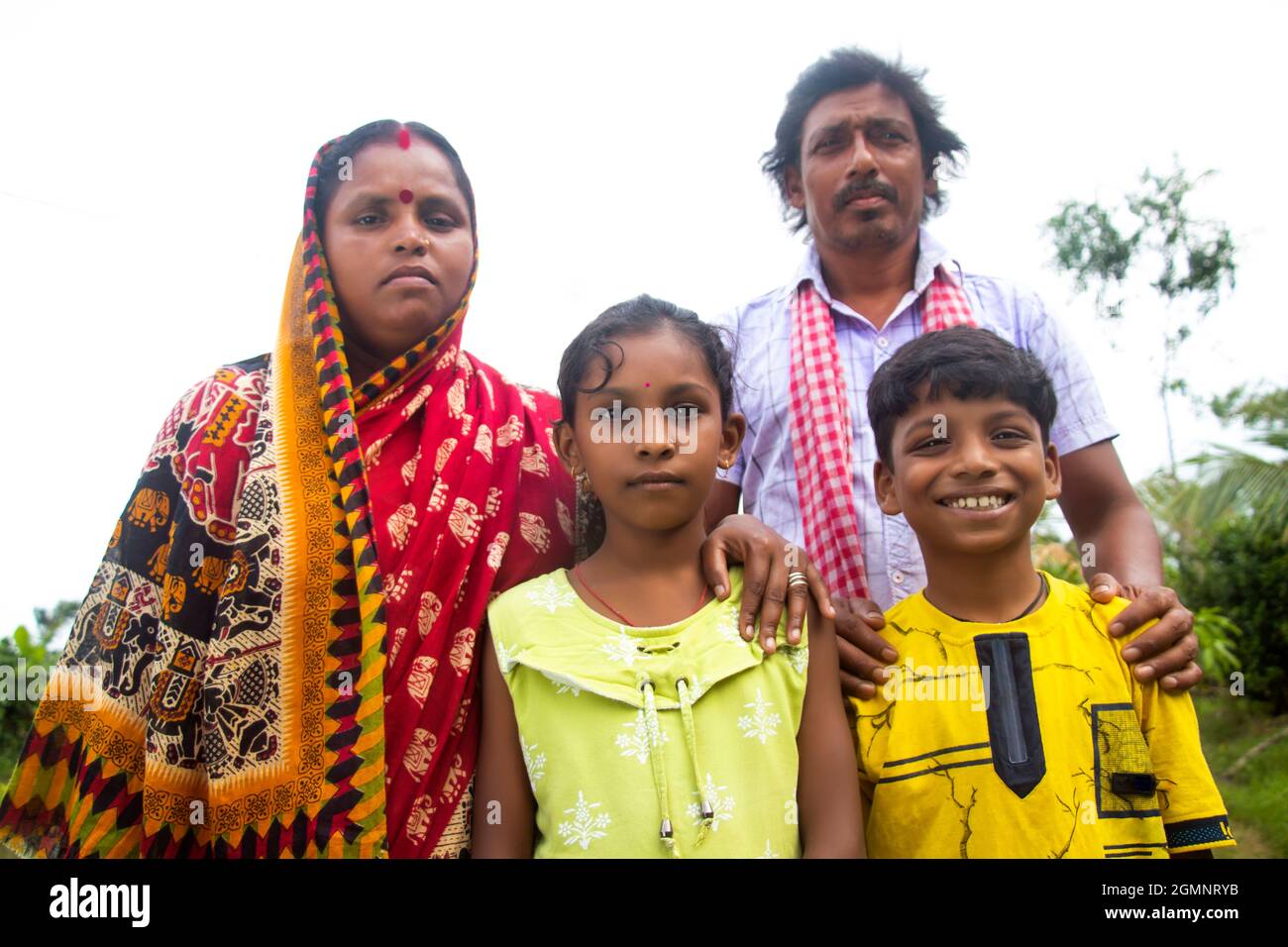 Middle class indian family in india hi-res stock photography and images ...