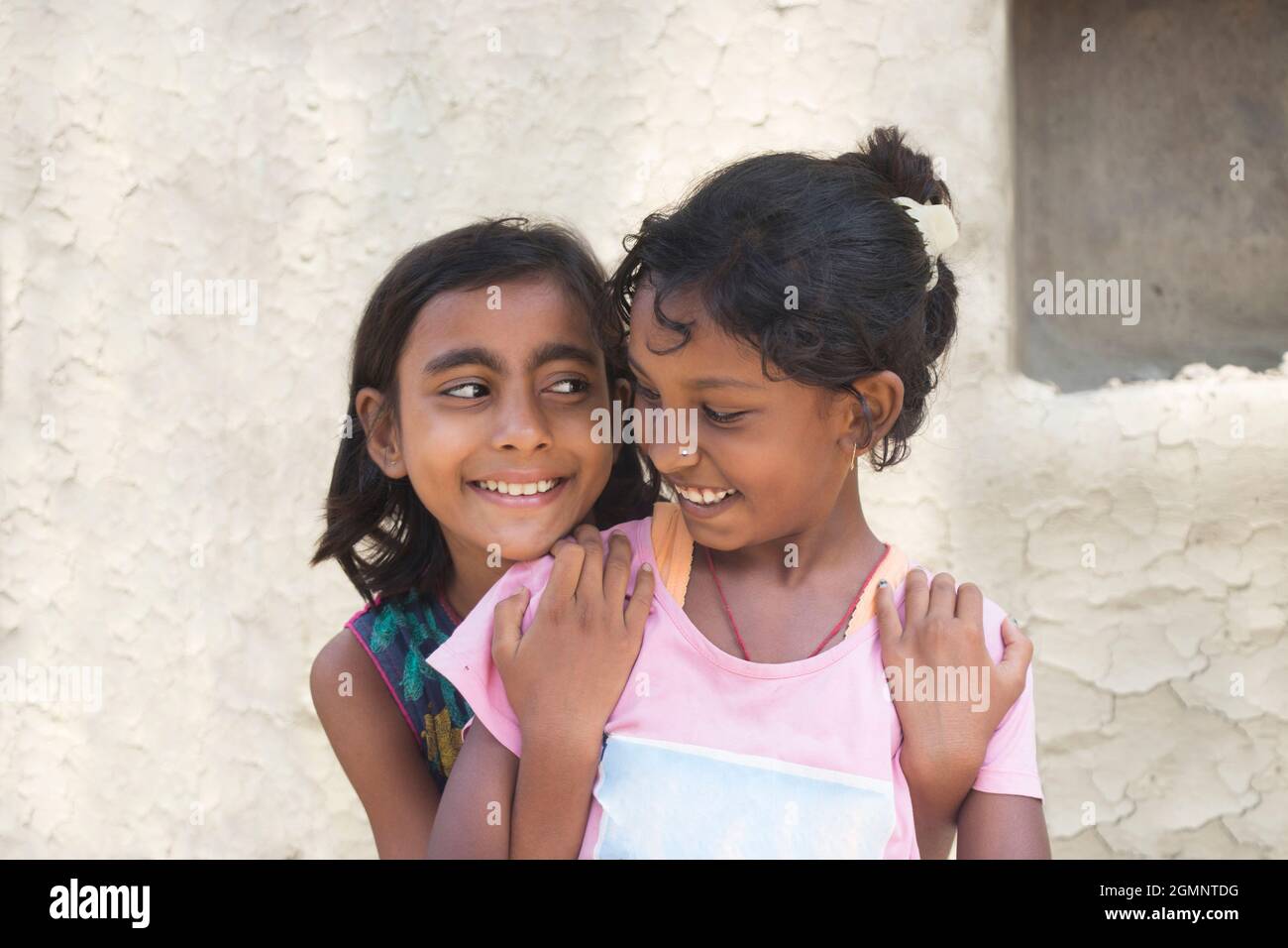 Rural girls hi-res stock photography and images - Alamy