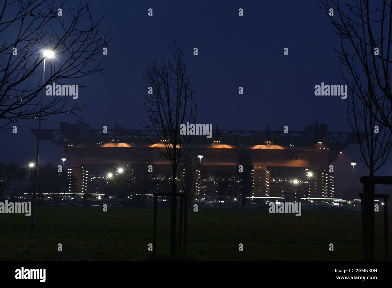 Ac milan san siro exterior hi-res stock photography and images - Alamy