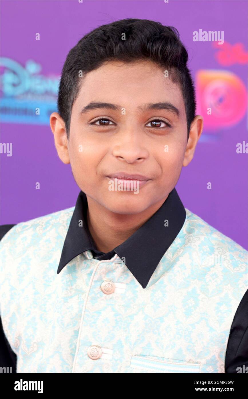 -Santa Moni - CA - CA - 20210810 Red carpet arrivals for the Spin ...