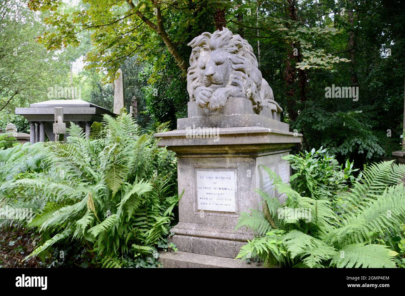 George Wombwell grave with carved stone lion nero highgate cemetery ...
