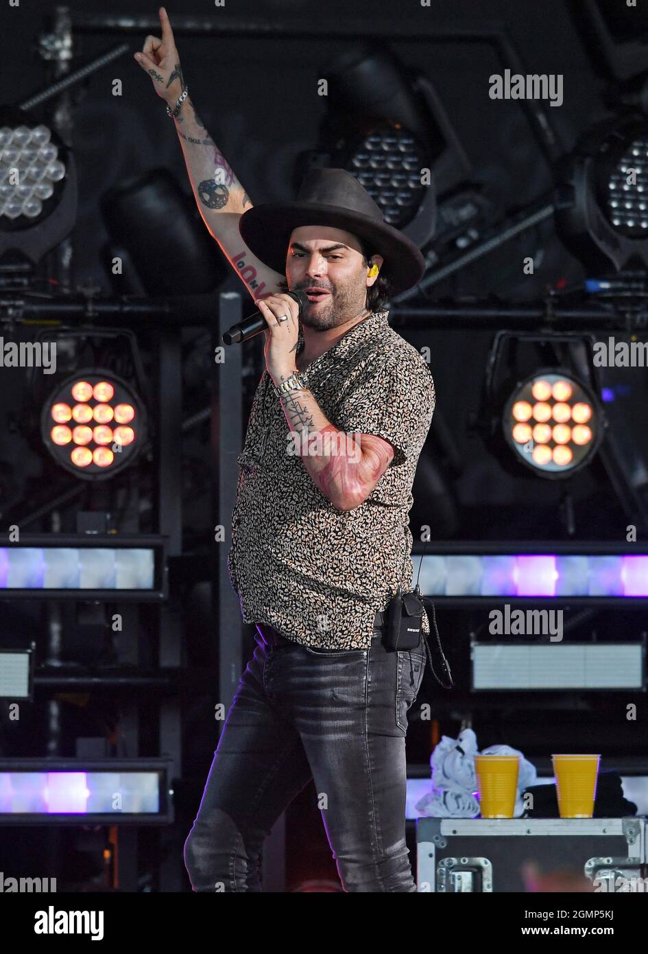 West Palm Beach - FL - 20210821-Niko Moon and Carly Pearce Perform at ...