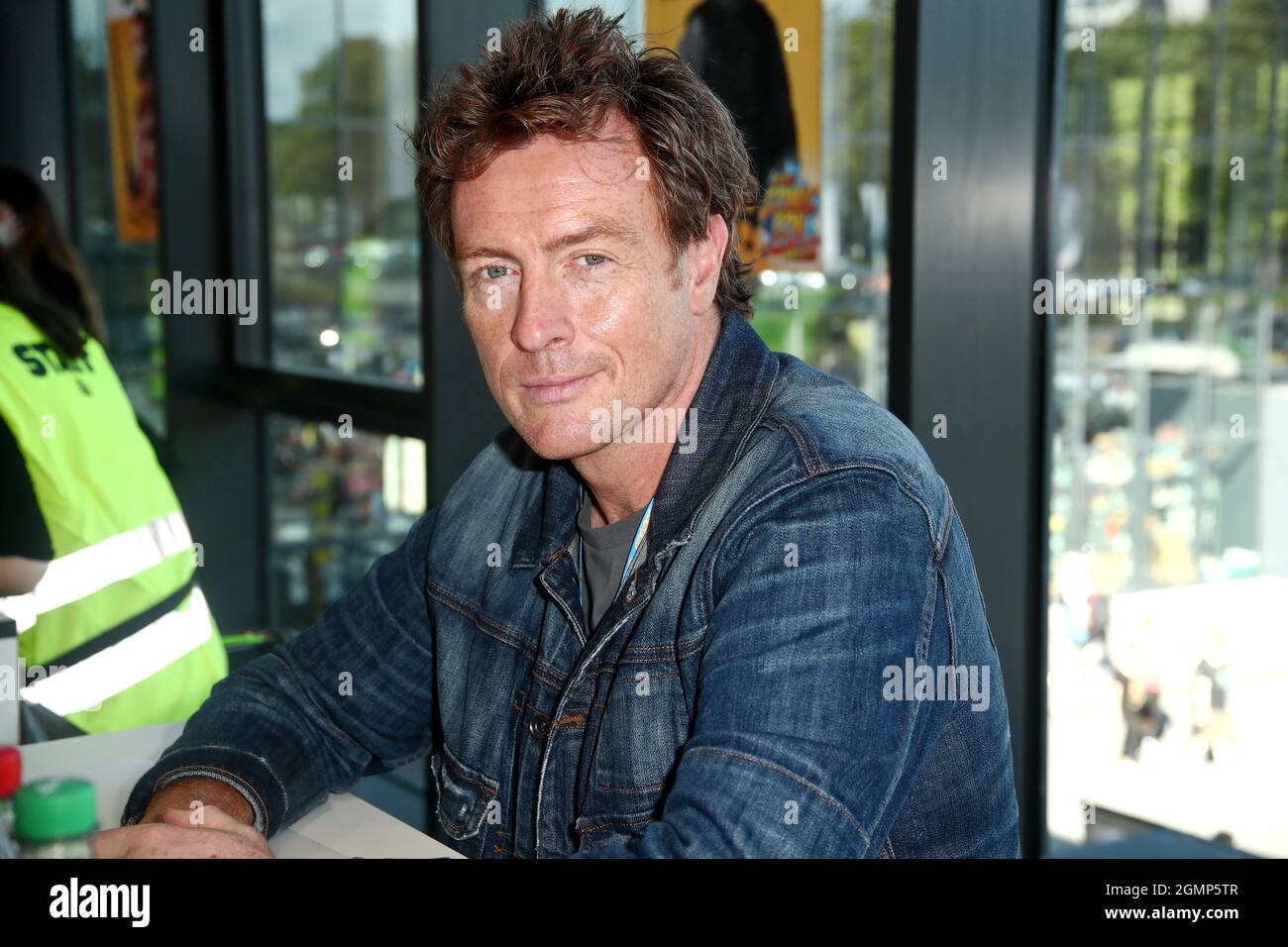 Toby stehens james bond hi-res stock photography and images - Alamy