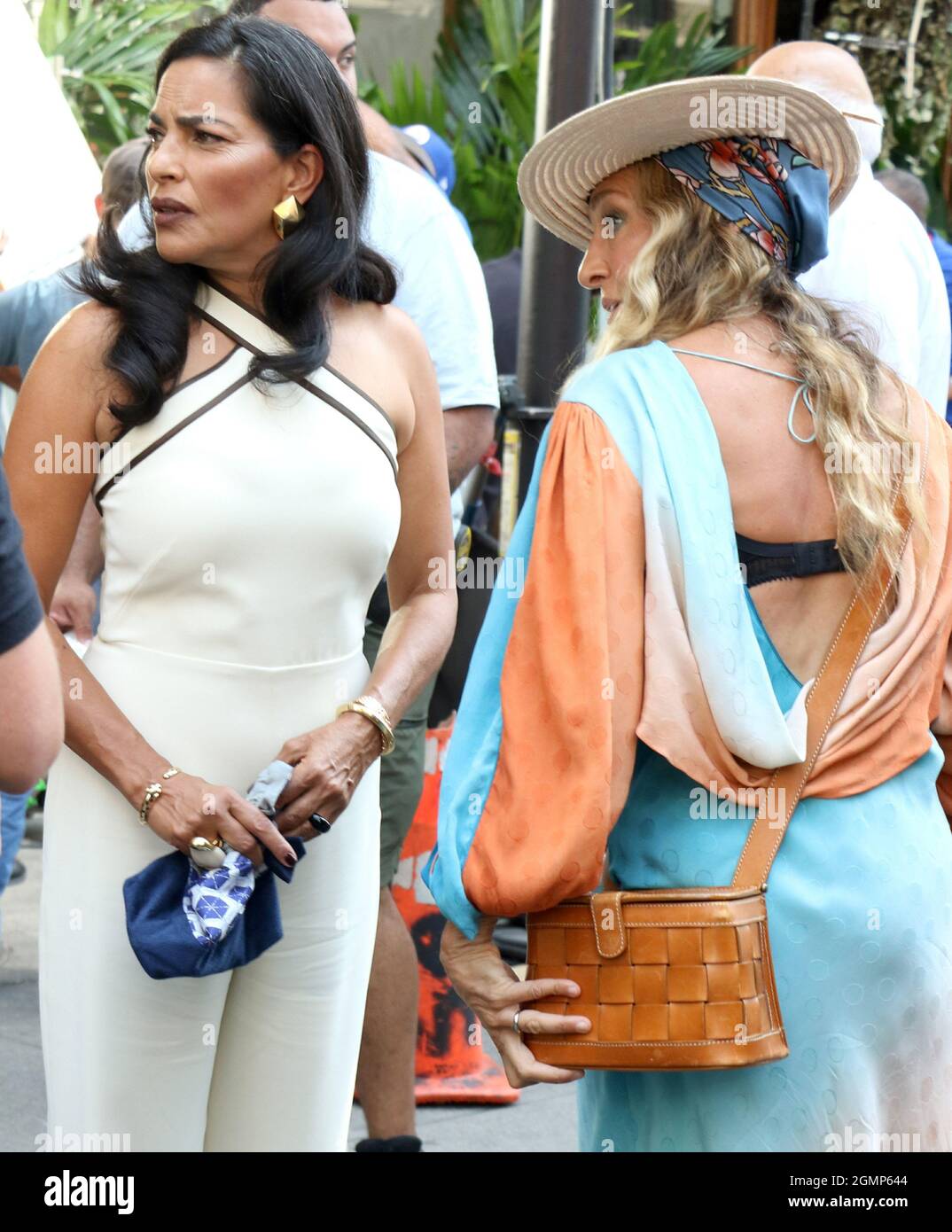 New York - NY - 20210826 Sarah Jessica Parker and Sarita Choudhury on ... New York - NY - 20210826 Sarah Jessica Parker and Sarita Choudhury on ...